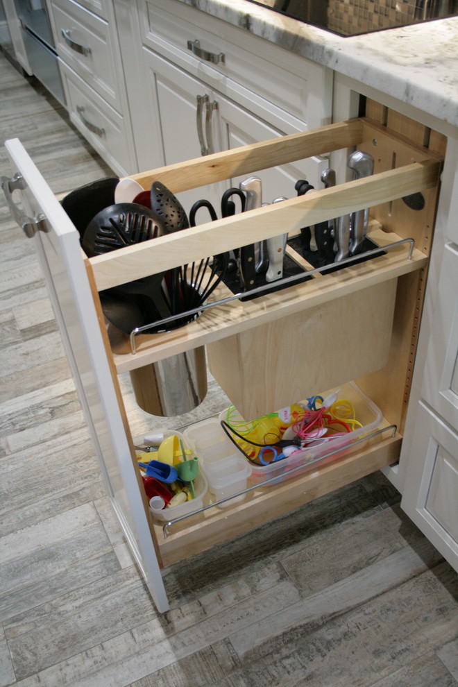 NBG Cutlery Pullout IMG 57 - Классический - Кухня - Орландо - от ...