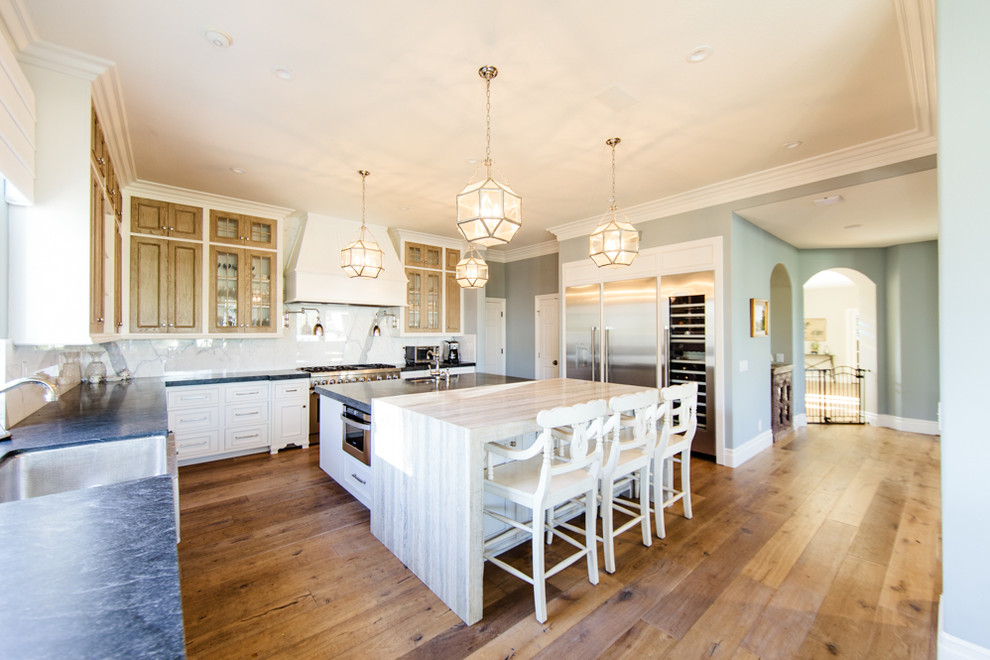 Neo-Mediterranean, Laguna Beach - Méditerranéen - Cuisine - Orange ...