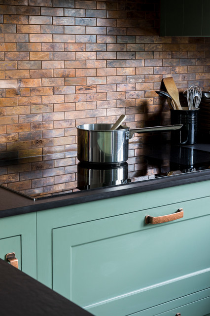 Neptune Henley Kitchen - Traditional - Kitchen - Kent - by Woods of ...