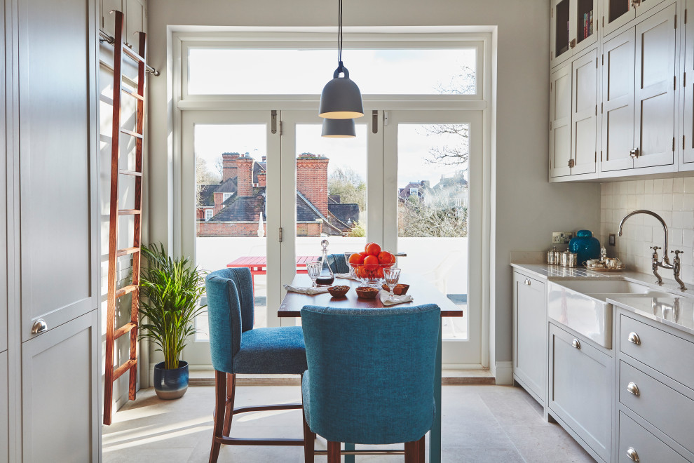 Neutral Traditional Kitchen - Traditional - Kitchen - London - by CAST ...