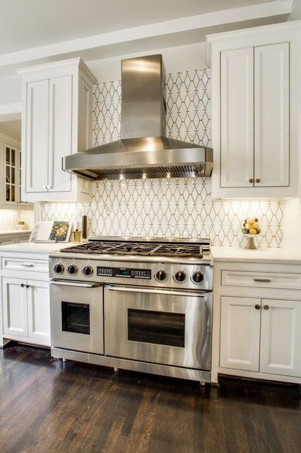 Traditional Kitchen Tile Backsplash Gallery