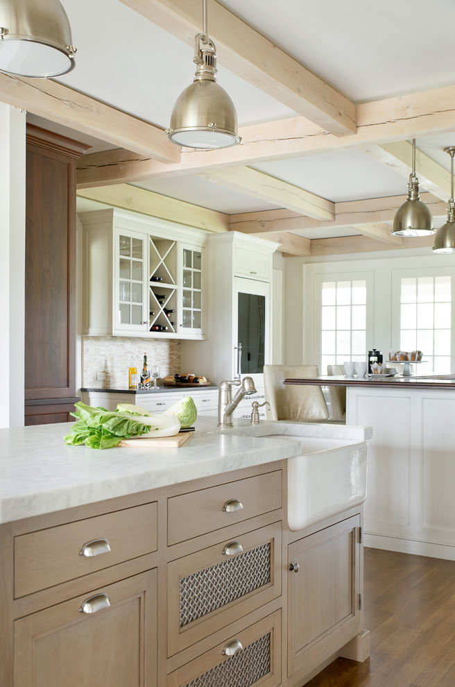 New England Farmhouse - Farmhouse - Kitchen - Providence - by Topnotch ...