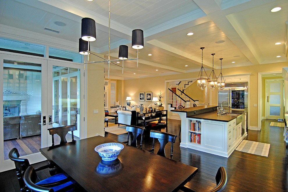 New England Traditional - Traditional - Kitchen - Los Angeles - by ...