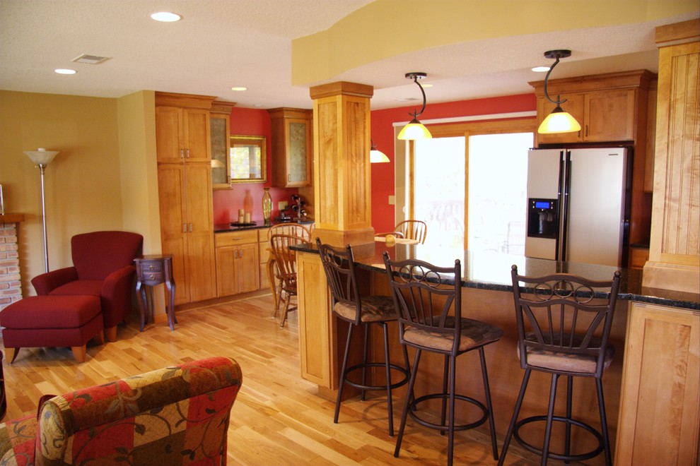 New Hope Kitchen - Traditional - Kitchen - Minneapolis - by Dominion ...