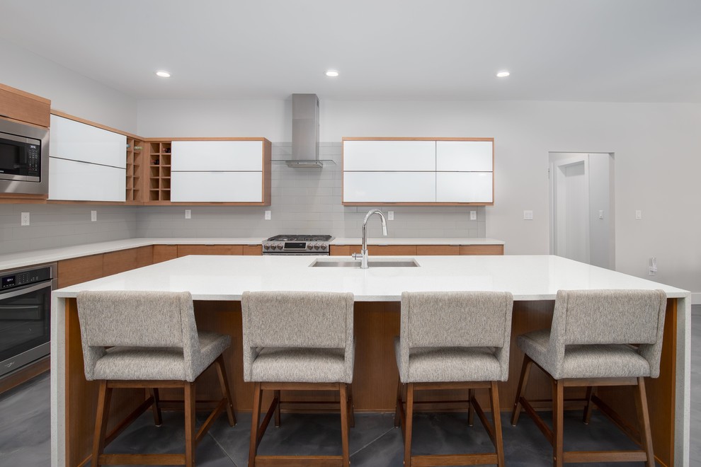 New Modern Kitchen Done in a Praline Stain - Modern - Kitchen - Miami ...