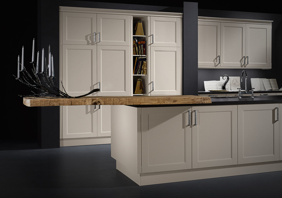 Noblessa: Modern: High End - Modern - Kitchen - New York - by German ...