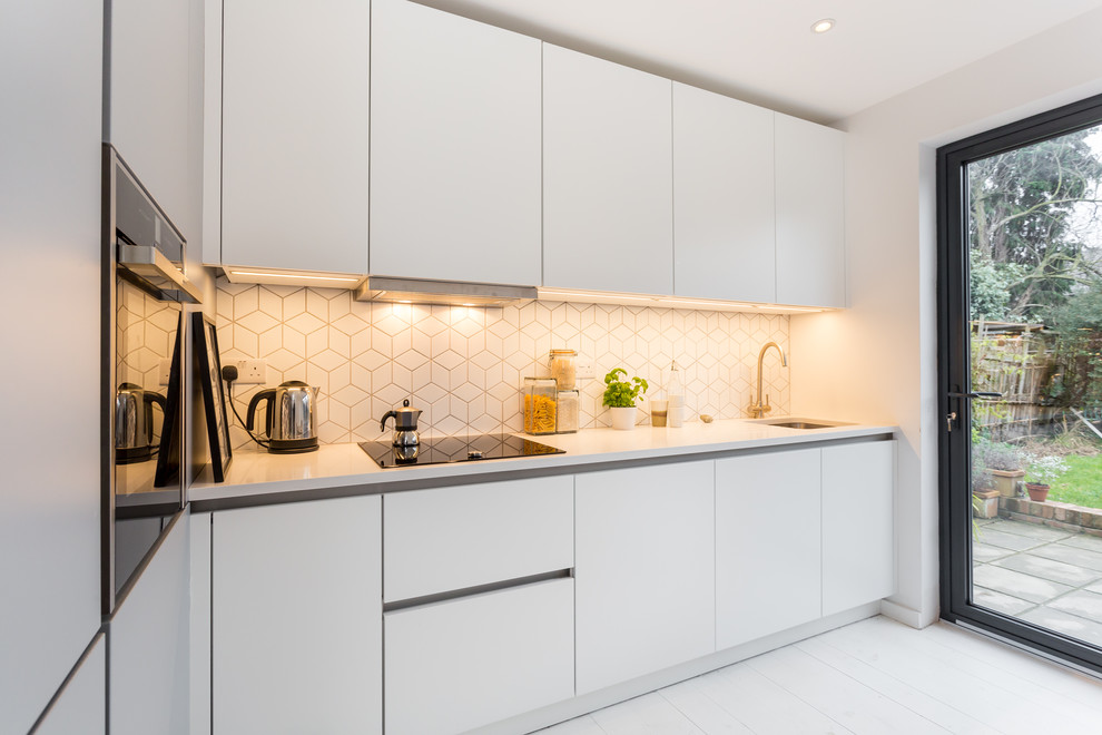 Nolte Soft Lac Papyrus Grey and White Handleless Kitchen - Kitchen ...