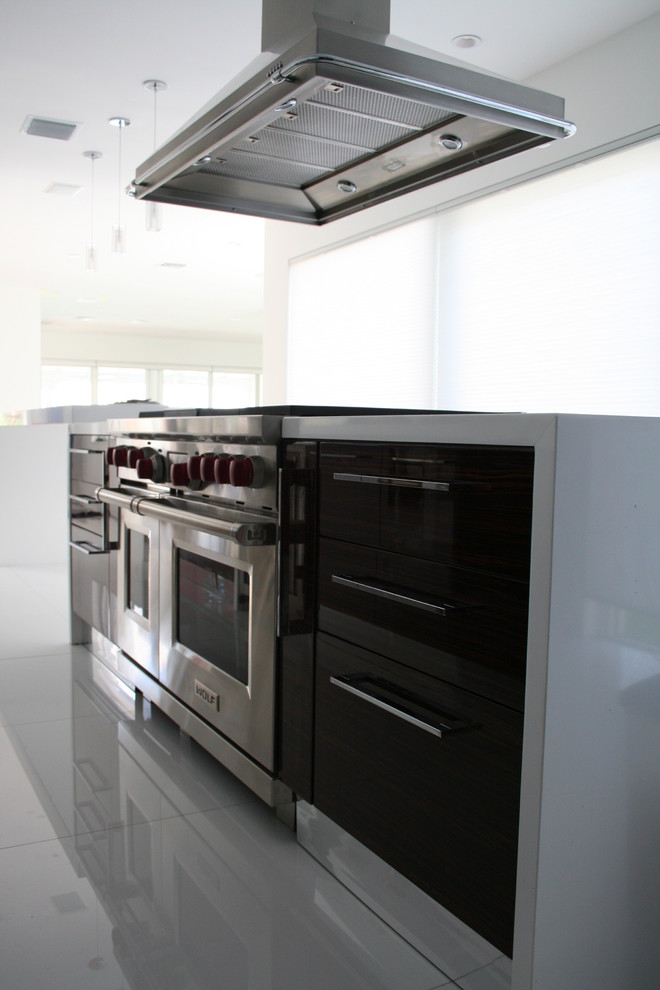 NORMANDY PROJECT- - Modern - Kitchen - Miami - by KITCHITALIA | Houzz
