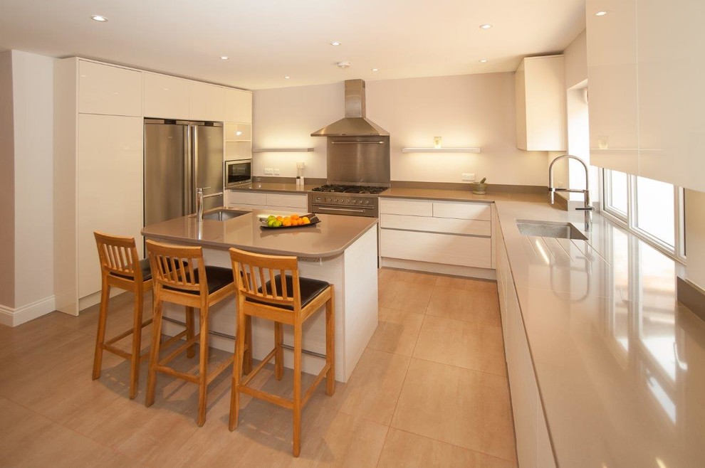NUMBER THIRTY TWO.one - Contemporary - Kitchen - Hertfordshire - by ...