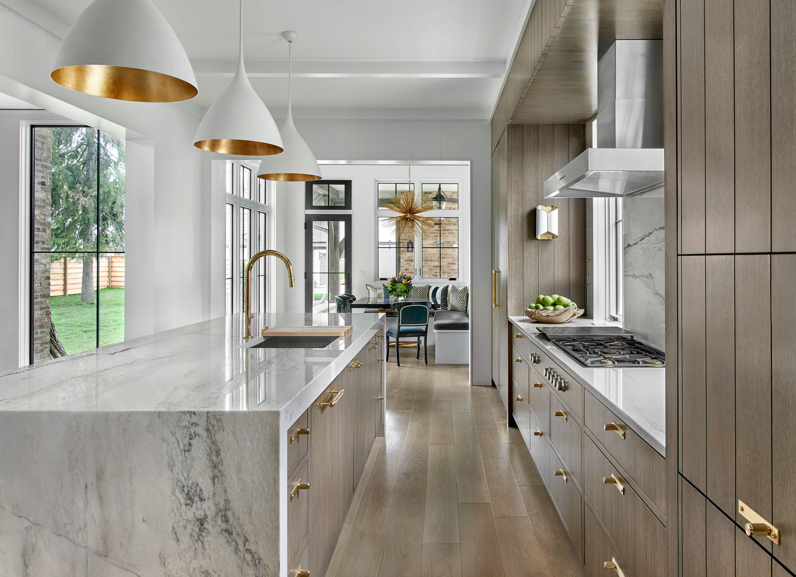 Kitchen of the Week: A Blend of Rustic and Contemporary Styles