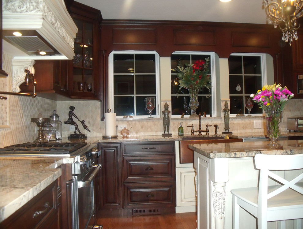 Oak Park Kitchen Interior.jpg - Traditional - Kitchen - by CHLEBEK ...