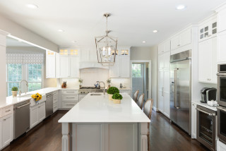 Oakton - Traditional - Kitchen - DC Metro - by SK Interiors | Houzz