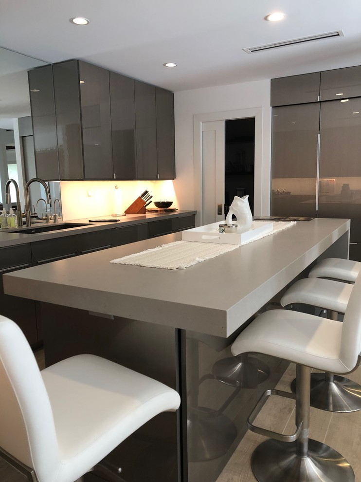 Jupiter Beach House - Modern Bali Makeover - Modern - Kitchen - Miami - by Island Time ...