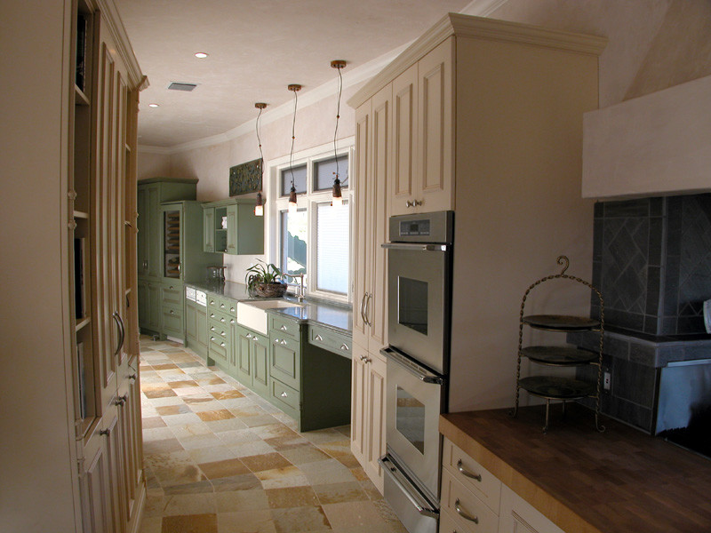 Old World Style Kitchens - Traditional - Kitchen - Hawaii - by Tervola ...