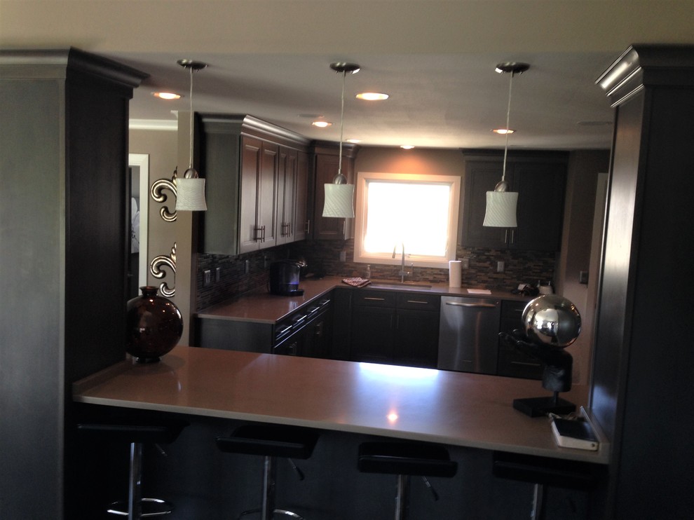 Omega Cabinetry. Loring door, Cherry wood, Smokey Hills stain. - Cocina ...