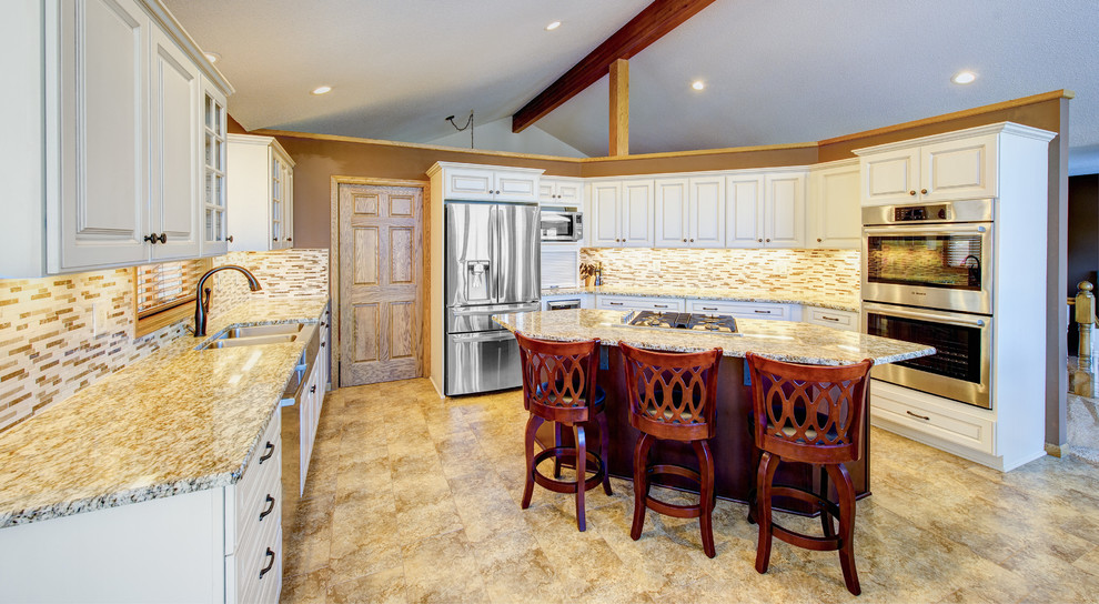 Omega Dynasty Venice Square Oyster Amaretto - Cuisine - Minneapolis - par Cabinetpak Kitchens ...