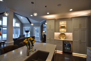 One piece backsplash kitchen - Transitional - Kitchen - Minneapolis ...