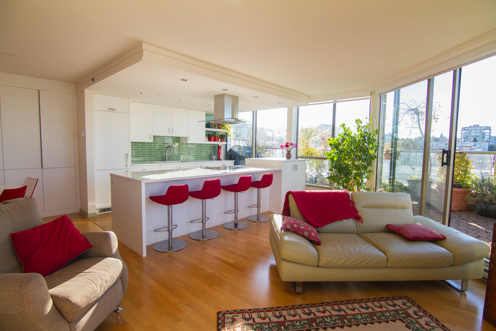 Open Concept Condo Kitchen - Modern - Kitchen - Vancouver - by My House ...