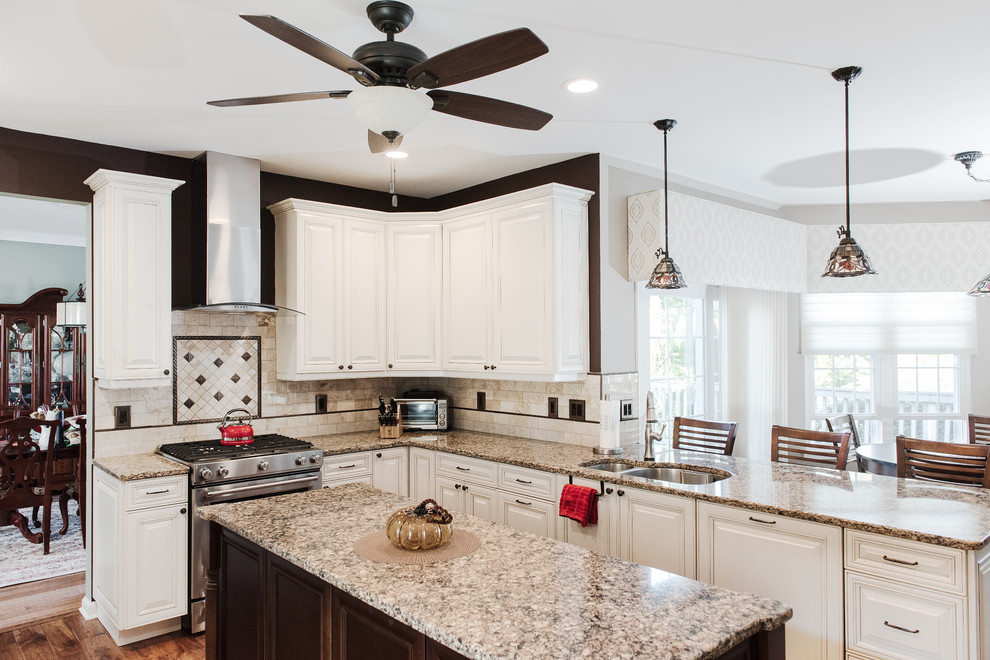 Open concept kitchen - Traditional - Kitchen - New York - by Skydell ...