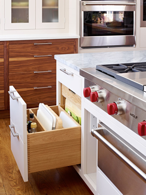 Open-plan kitchen with breakfast bar - Modern - Kitchen - London - by ...