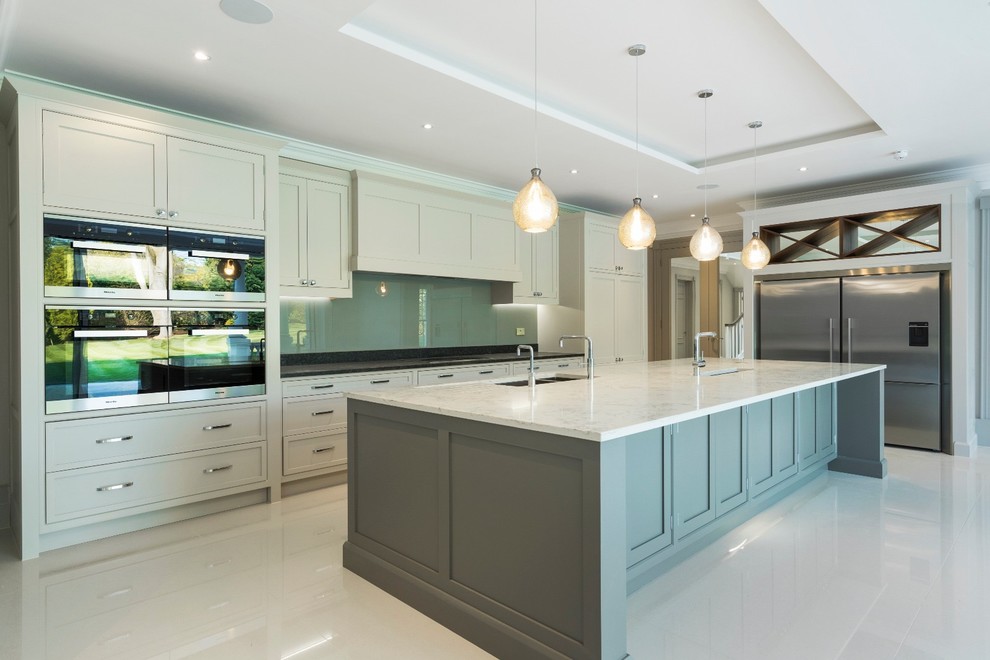 Open plan Shaker Style Kitchen - Traditional - Kitchen - Surrey - by ...