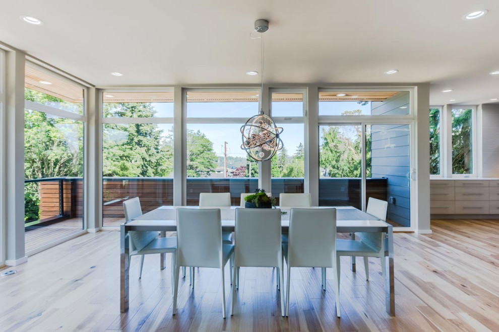 Open Space Kitchen Design in a Modern Home - Modern - Dining Room ...