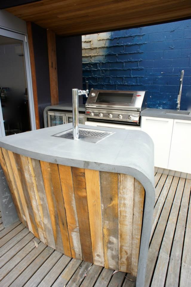 Outdoor Bar & Outdoor Kitchen with Polished Concrete Benchtops & Timber ...