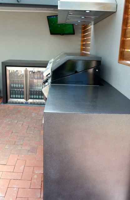 Outdoor Kitchen | coloured polished concrete benchtop & rosewood ...