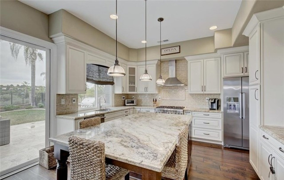 Pacific Crest Cabinets | Cabinets Matttroy