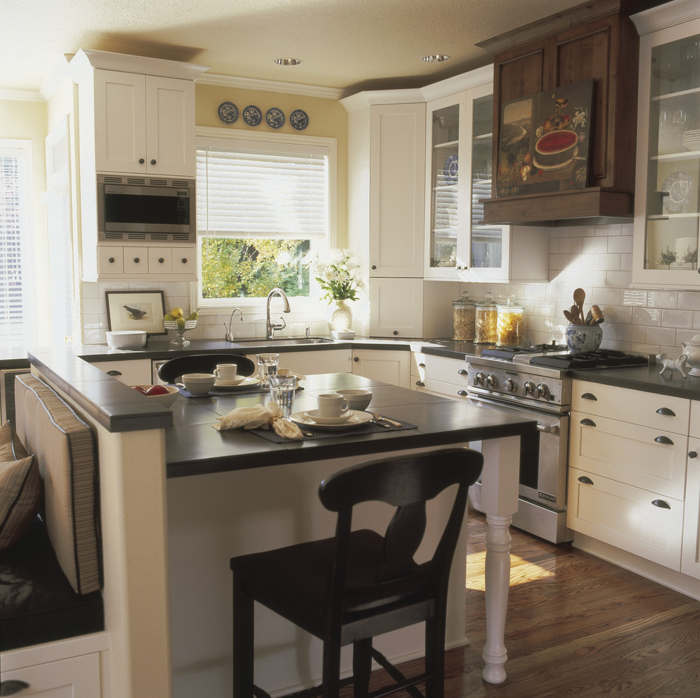 Pacific NW Kitchen - Traditional - Kitchen - Portland - by Mosaik ...