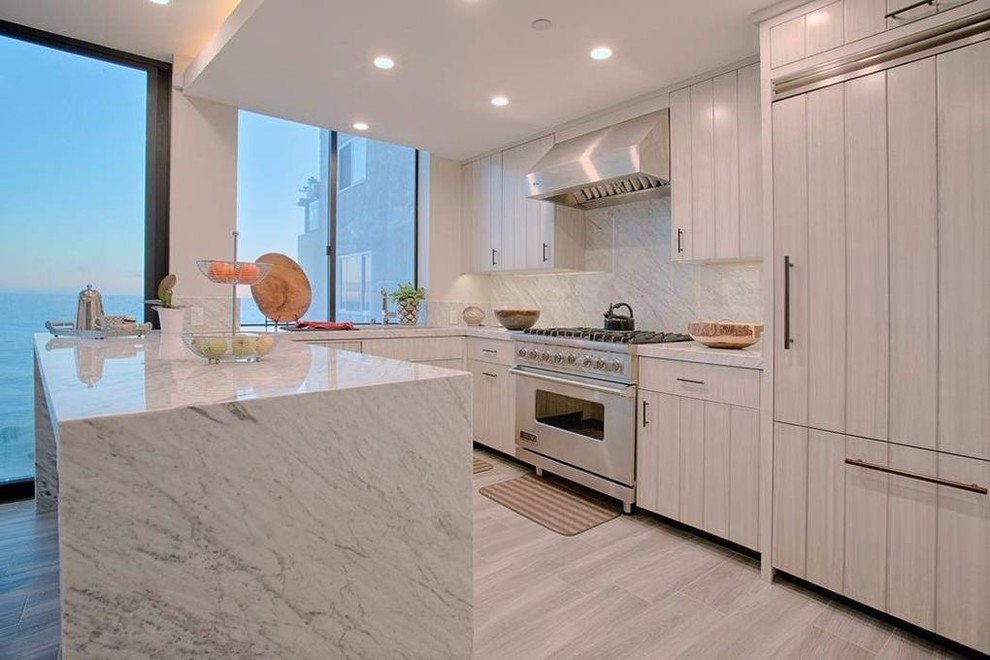 Pacific Ocean Retreat - Contemporary - Kitchen - Los Angeles - by Blu ...