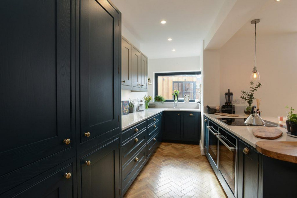 Painted In-Frame Kitchen (Farrow & Ball Hague Blue) - Contemporary ...