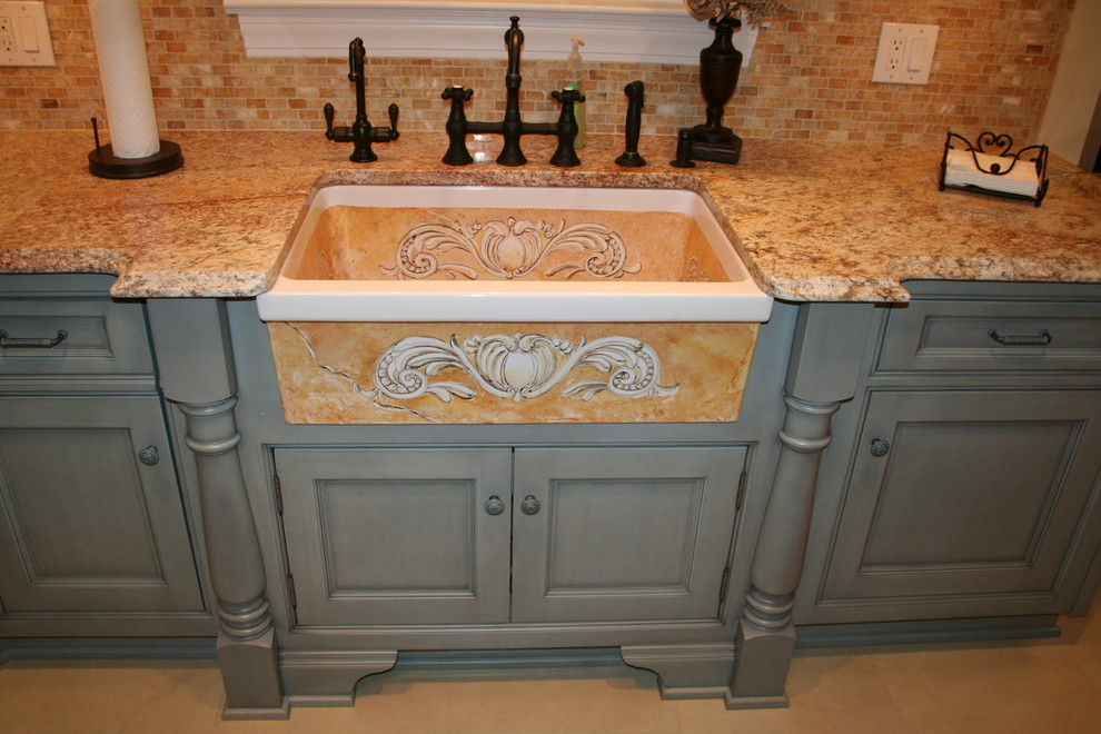 Palazzo Perfection - Traditional - Kitchen - New York - by Royal ...