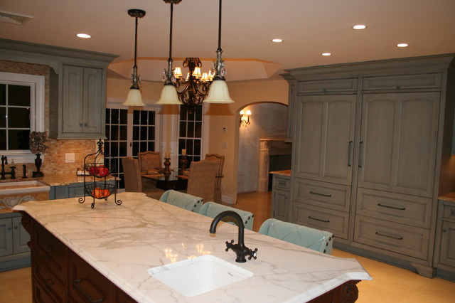 Palazzo Perfection - Traditional - Kitchen - New York - by Royal ...