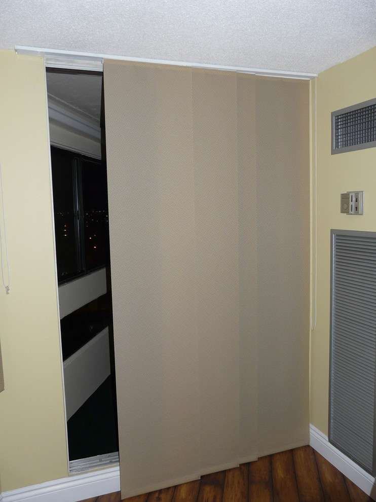 Panel Tracks - Modern - Kitchen - Toronto - by ResCom Designs | Houzz