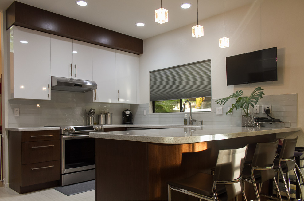 Pang Residence - Modern - Kitchen - Hawaii - by Design Trends ...