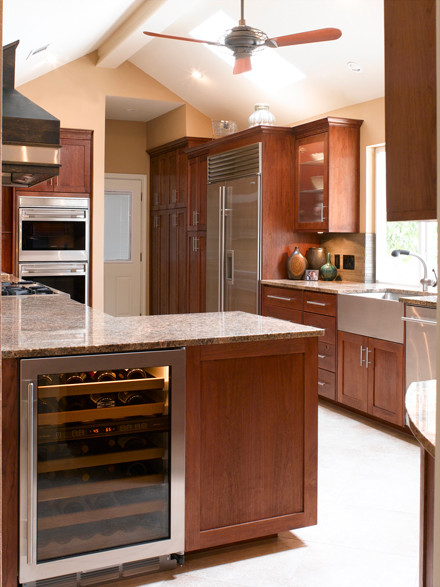 Pang Residence - Contemporary - Kitchen - Dallas - by R. E. Williams ...