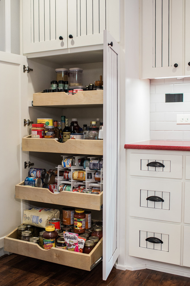 Pantry with Roll out shelves - Farmhouse - Kitchen - Austin - by Karen ...