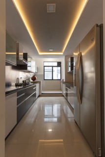 Park Titanium - Modern - Kitchen - Pune - by HORIZON INTERIORS | Houzz