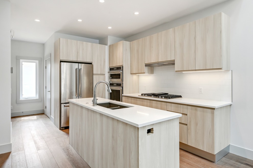 Parkdale Calgary - Modern - Kitchen - Calgary - by Astra Cucine Ltd ...
