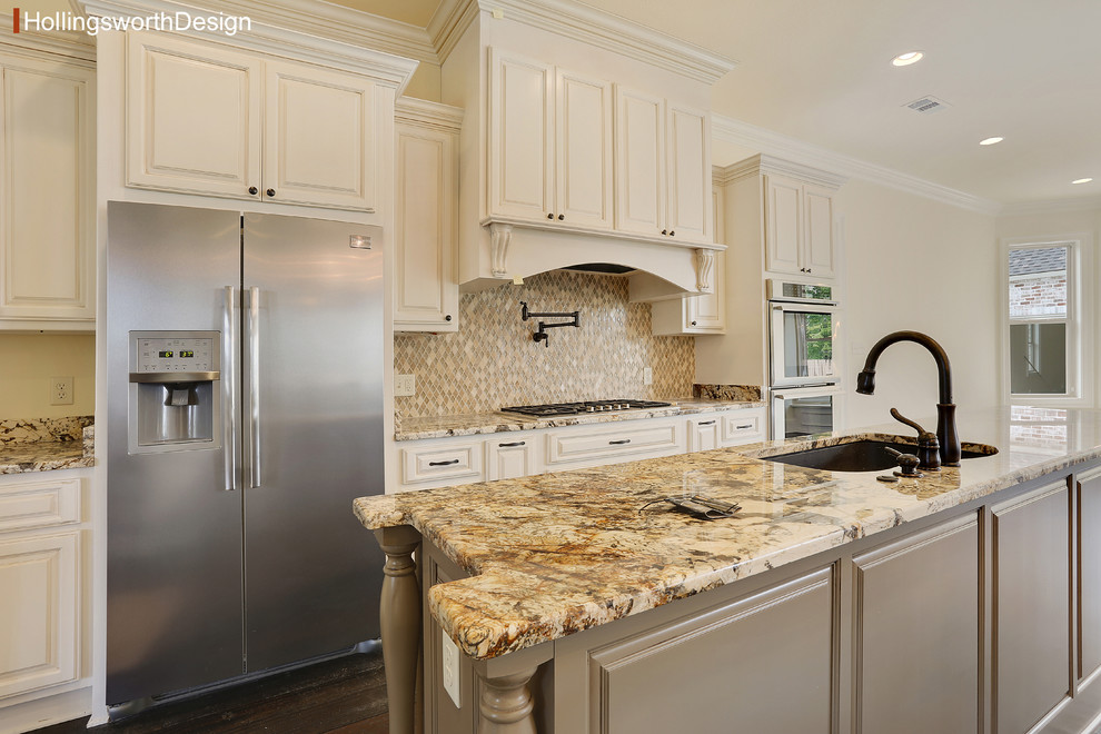 Parkside Court Residence #1 - Traditional - Kitchen - New Orleans - by ...