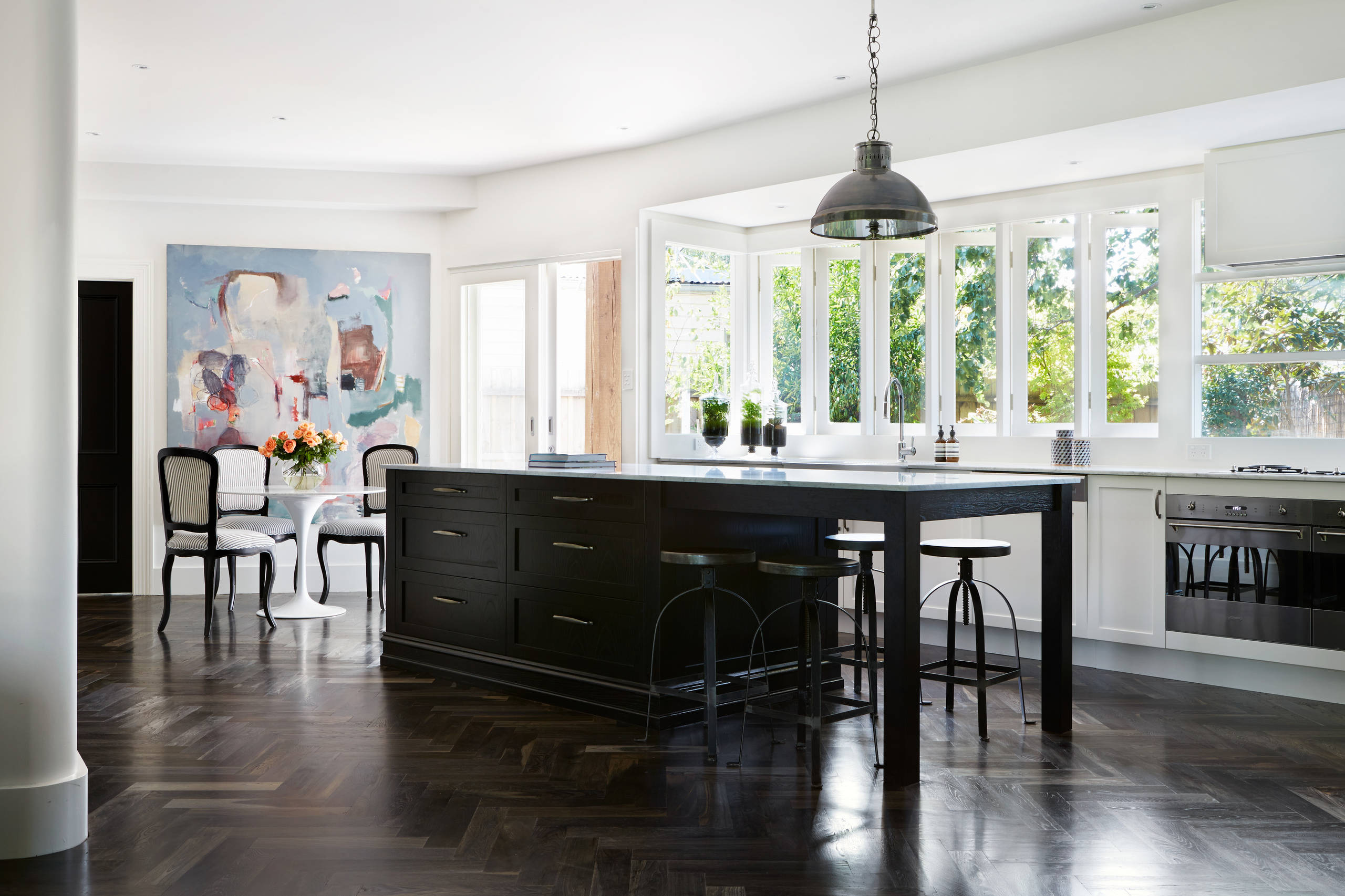 20 Kitchens Where Heritage Style Meets Contemporary Design | Houzz NZ