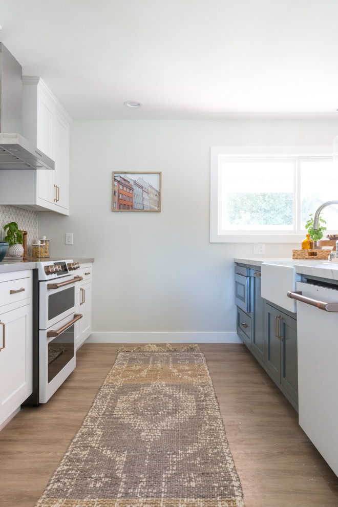 Patio Rehab - Beach Style - Kitchen - San Francisco - by Holt Design ...