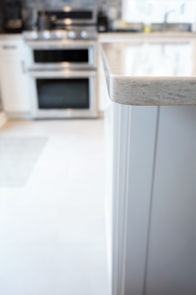 Pencil Edge with Rounded Corners - Transitional - Kitchen - New York ...