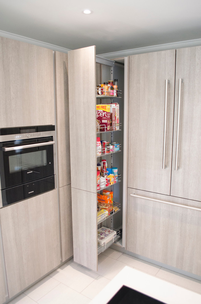 Pennycook - Modern - Kitchen - London - by Leicht UK | Houzz