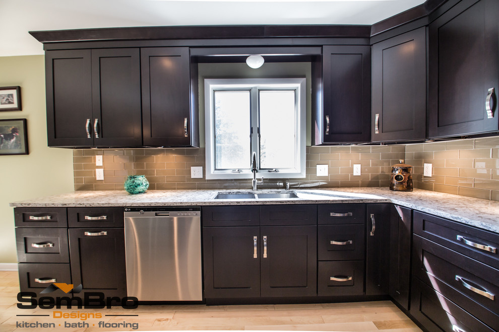 Pepper Shaker kitchen in Delaware - Contemporary - Kitchen - Columbus - by Sembro Design ...