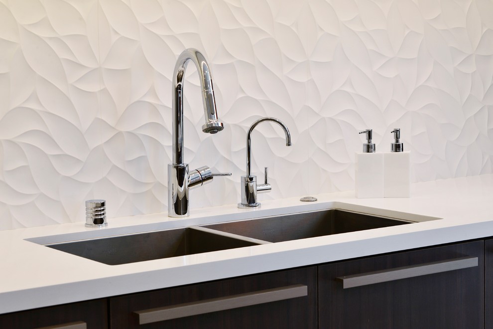Persimmon - Modern - Kitchen - Orange County - by Innova Cabinetry, Inc ...