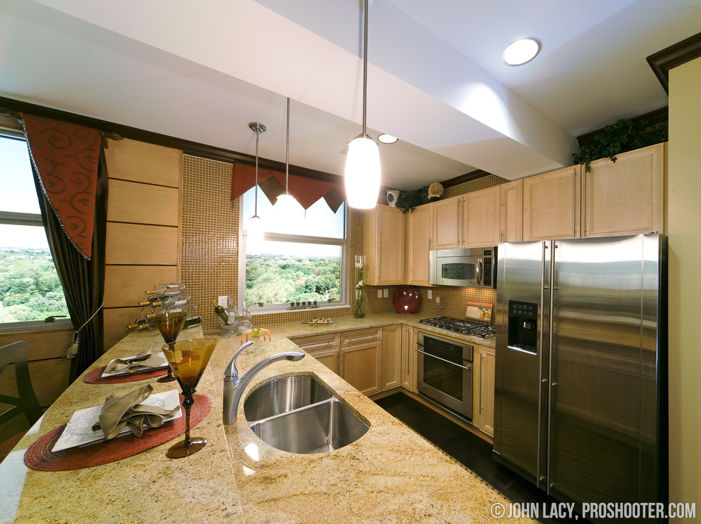 Photography: Amazing Condo Unit Model in Modular Trailer - Contemporary ...