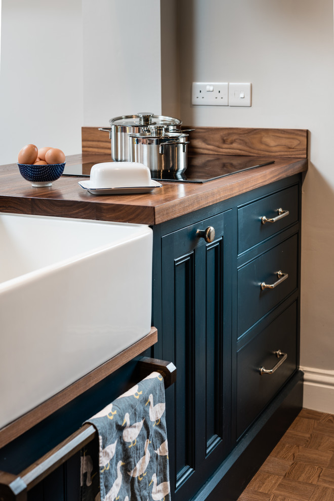 Pint-sized & perfect kitchen! - Traditional - Kitchen - Other - by Hill ...