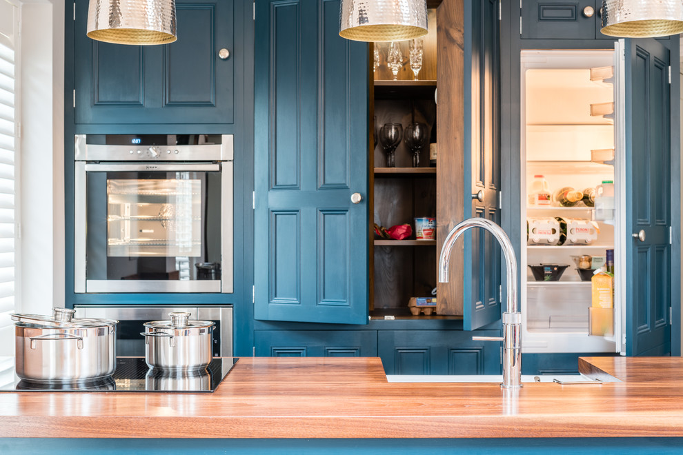 Pint-sized & perfect kitchen! - Traditional - Kitchen - Other - by Hill ...